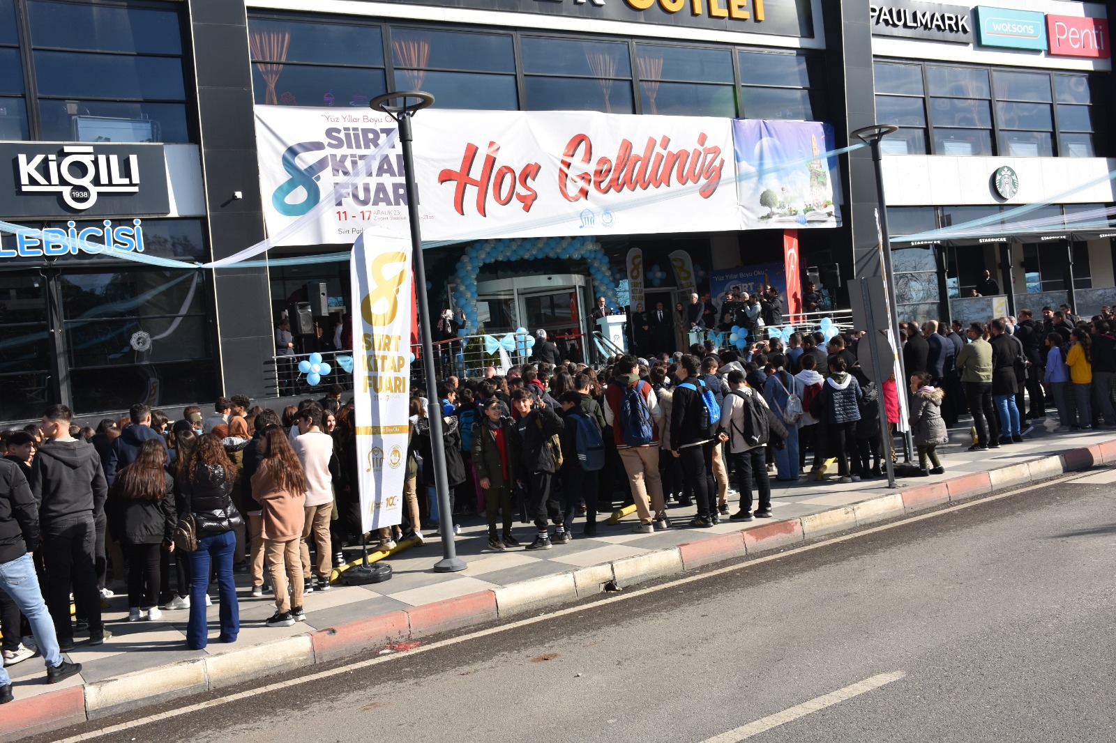 T.C Siirt Valiliği - 8. Geleneksel Siirt Kitap Fuarı, Kitapseverlere ... T.C Siirt Valiliği - 8. Geleneksel Siirt Kitap Fuarı, Kitapseverlere ...